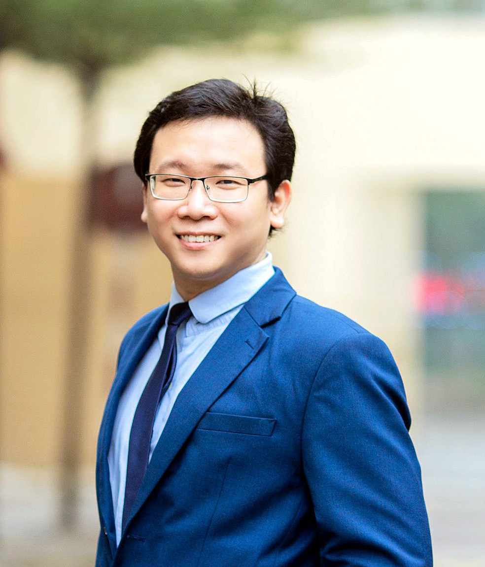 Trường THPT CHUYÊN ĐẠI HỌC SƯ PHẠM